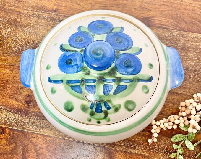 Vintage M.A. Hadley Pottery Blueberry Bouquet 10.5" Casserole Dish W ...