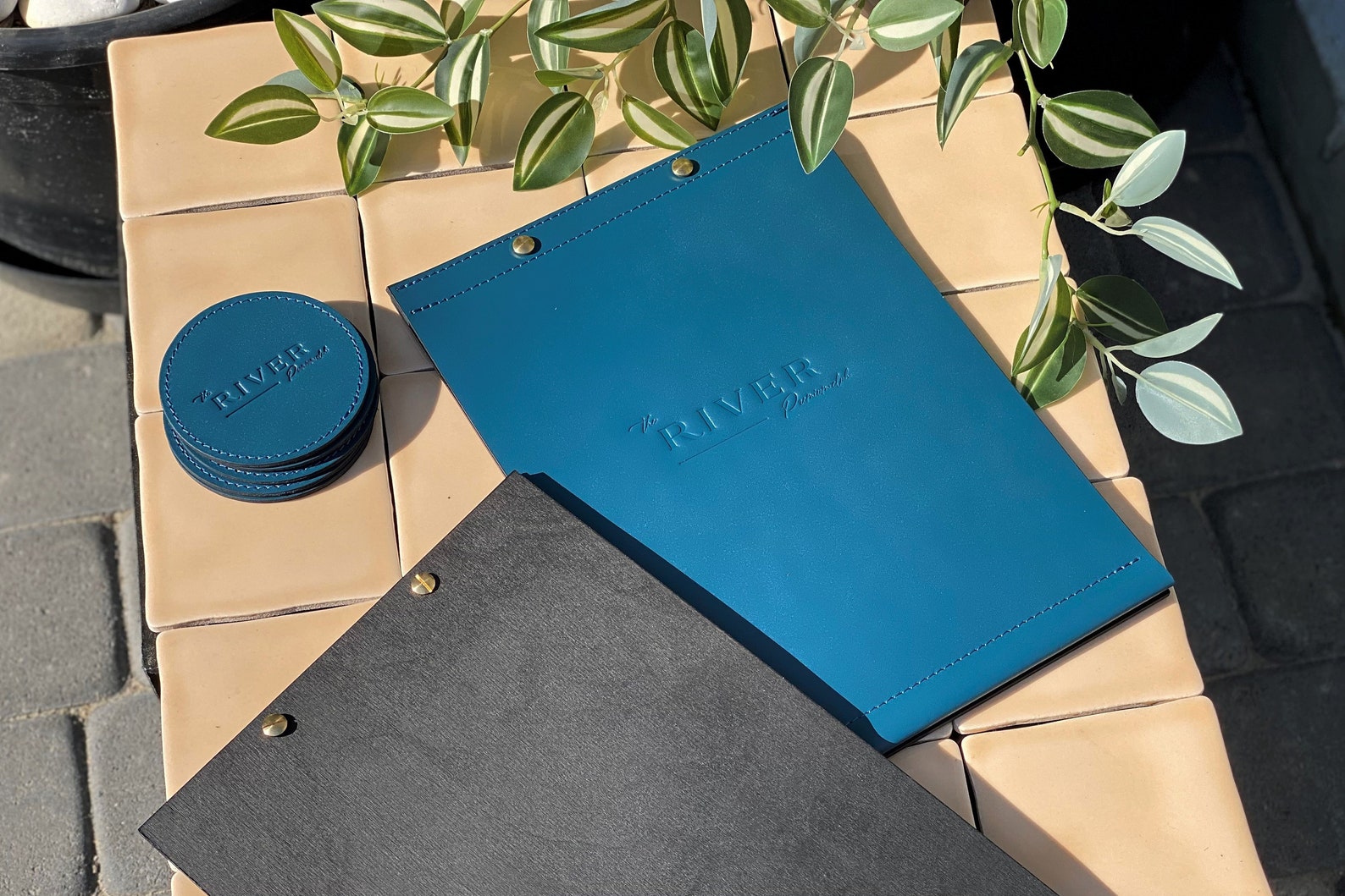 Menu-folder Menu Holder Restaurant Menu Folder Menu Board - Etsy