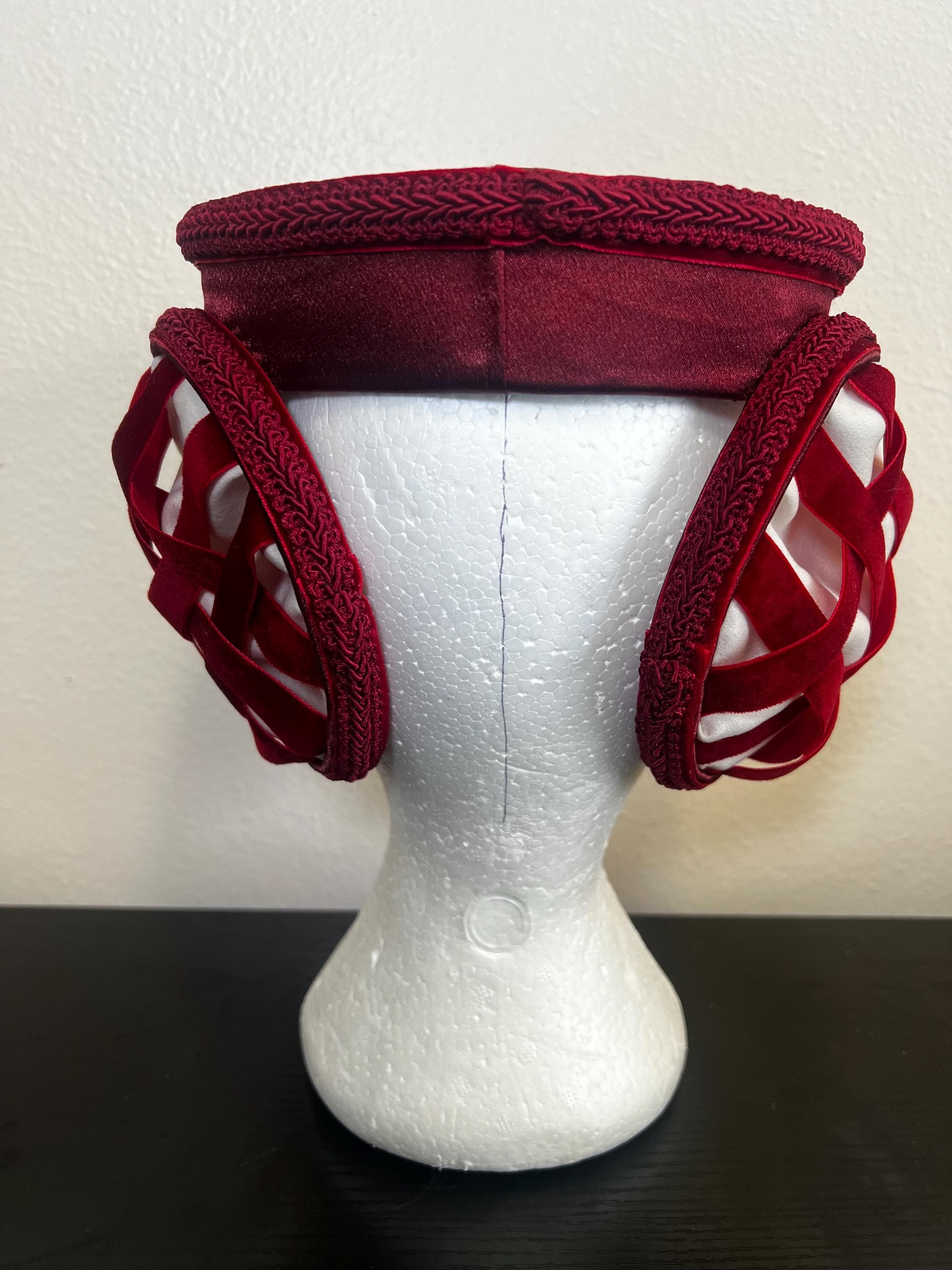 Medieval Renaissance Crespine, Crespinette Headpiece, Renaissance ...