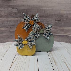 Vintage-inspired Wooden Pumpkin Trio Rustic Wooden Pumpkin Trio With ...