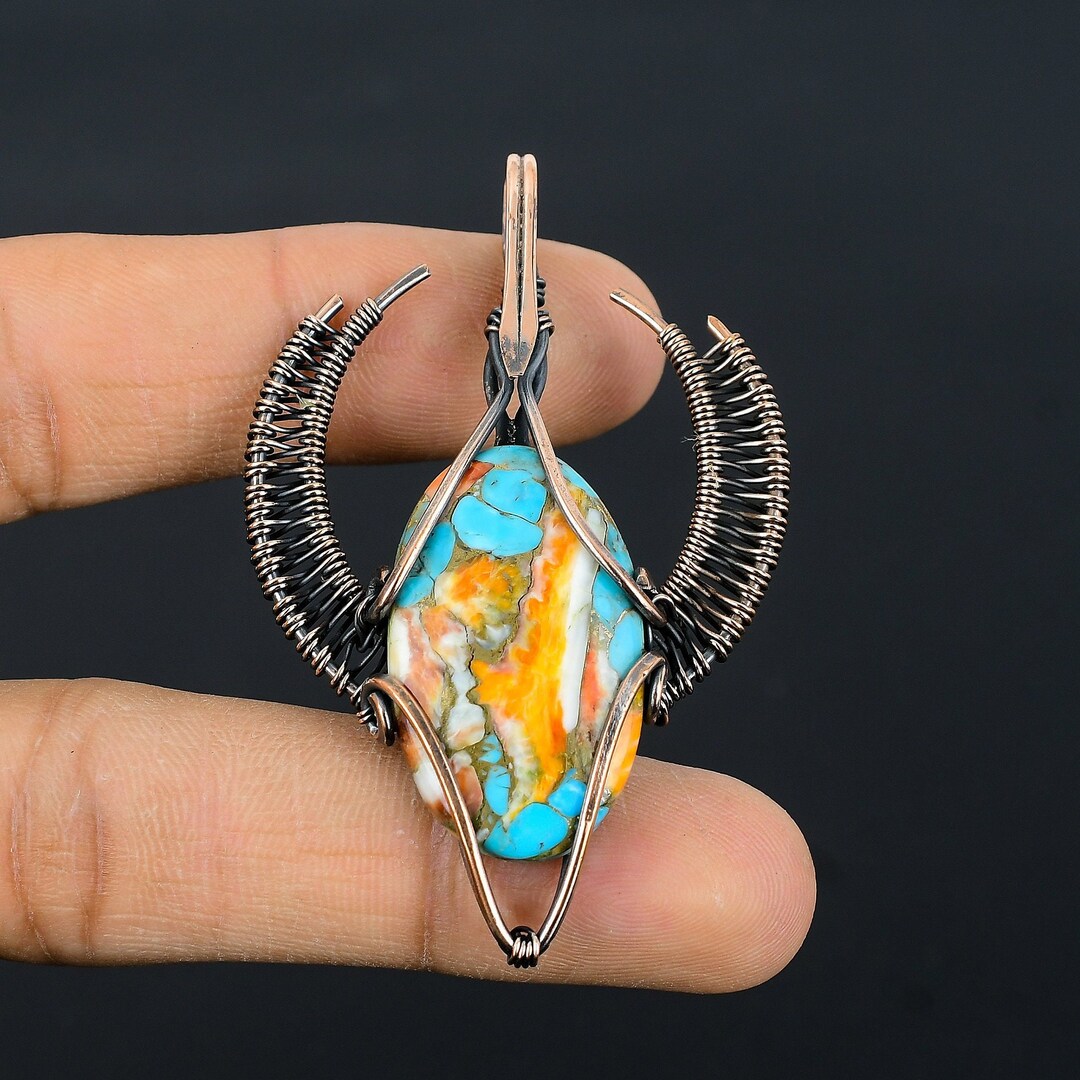Natural Spiny Oyster Pendant Bull Face Copper Wire Wrapped Pendant ...