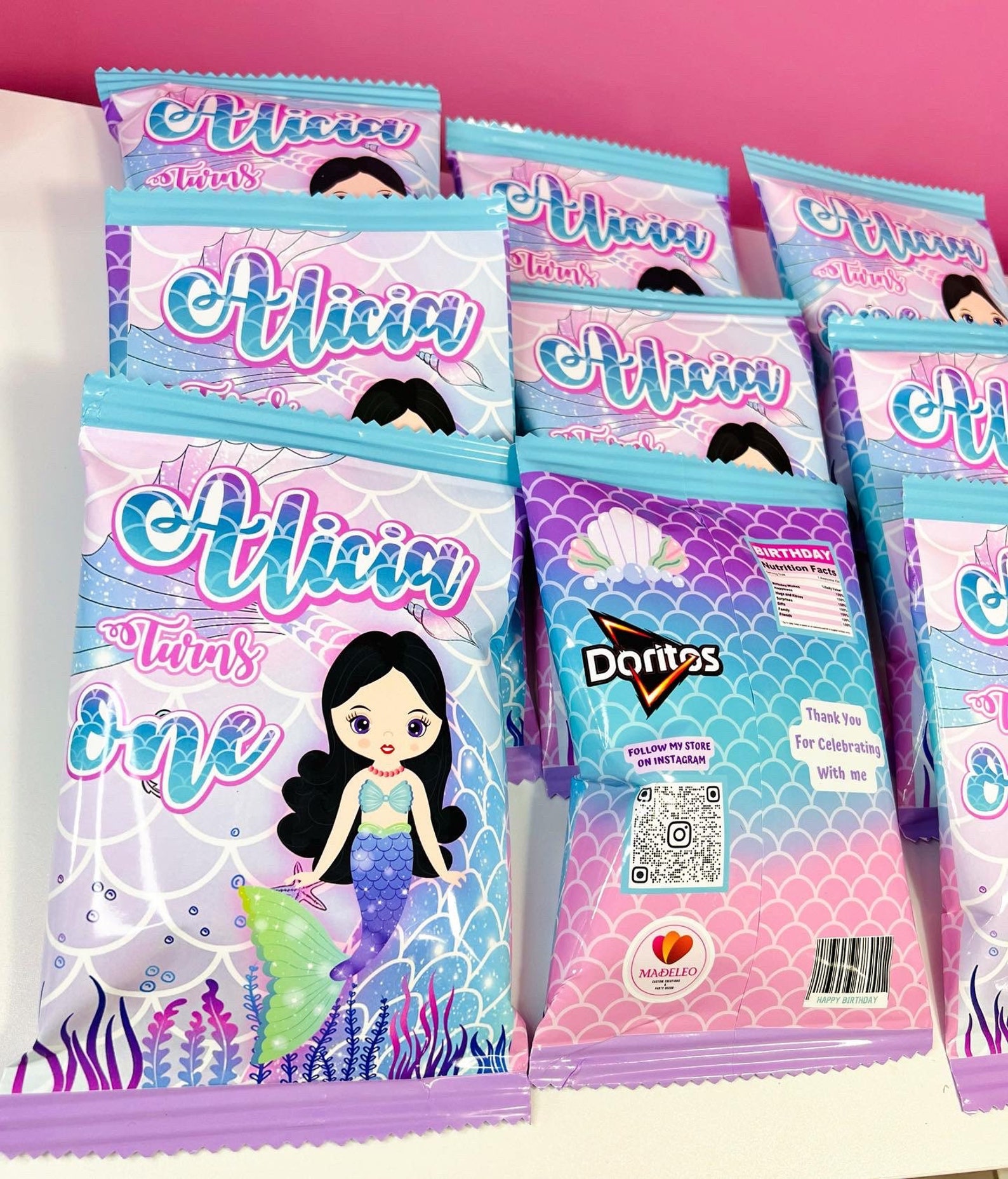 Personalized Oreo, Custom Cookies, Personalized Pyramid Little Bag ...