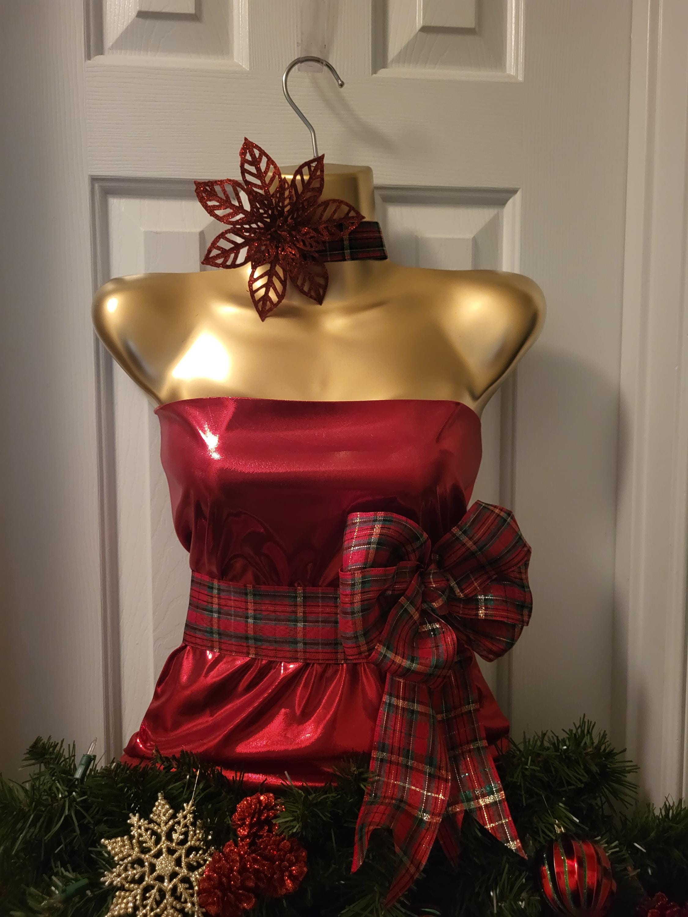 The Hangable Mannequin Christmas Tree - Etsy