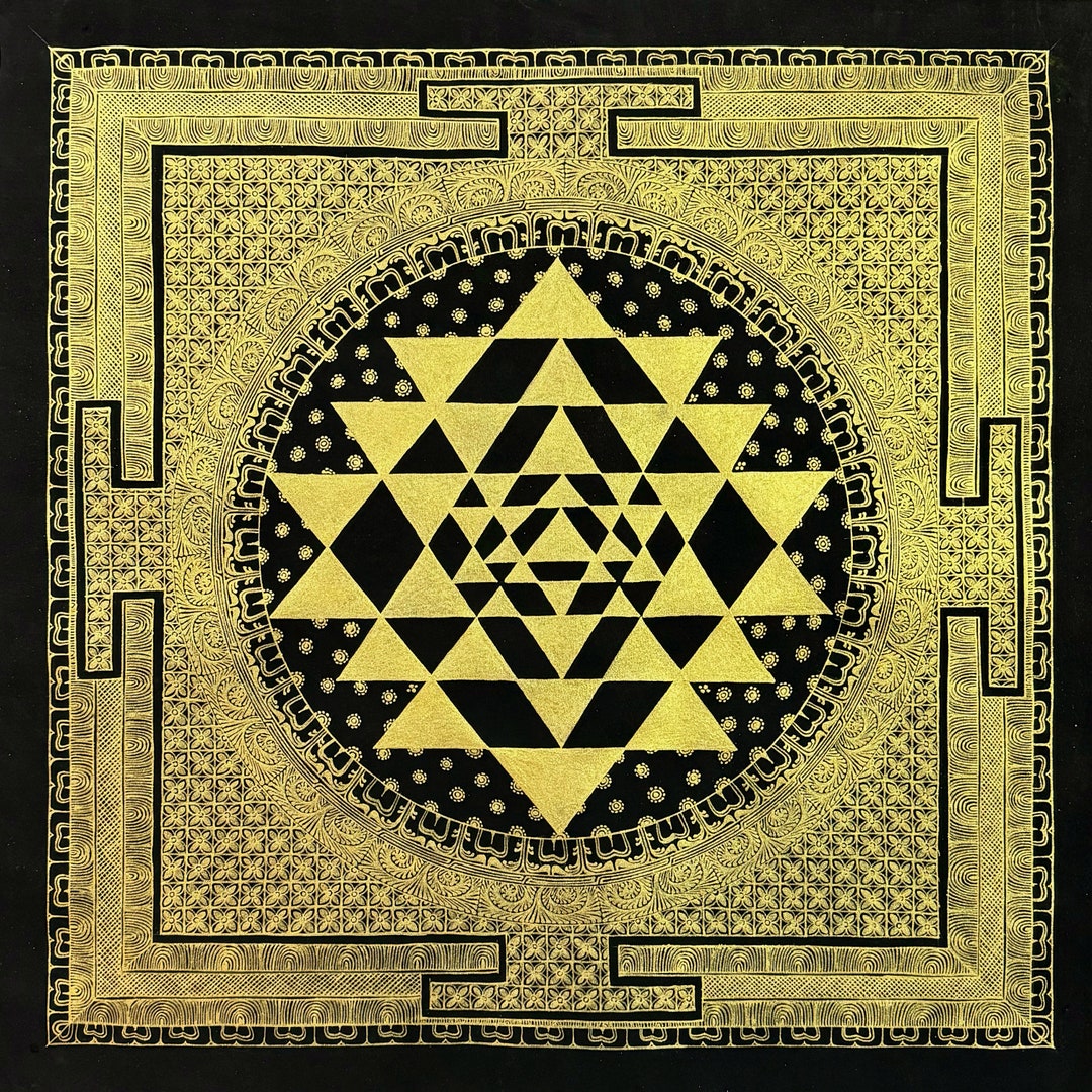 Handmade Shree Yantra Mandala Thangka Painting: Tibetan Good Luck Wall ...