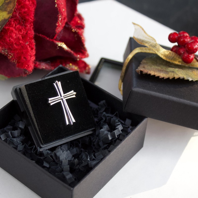 Small Cross Hat Pin - Etsy