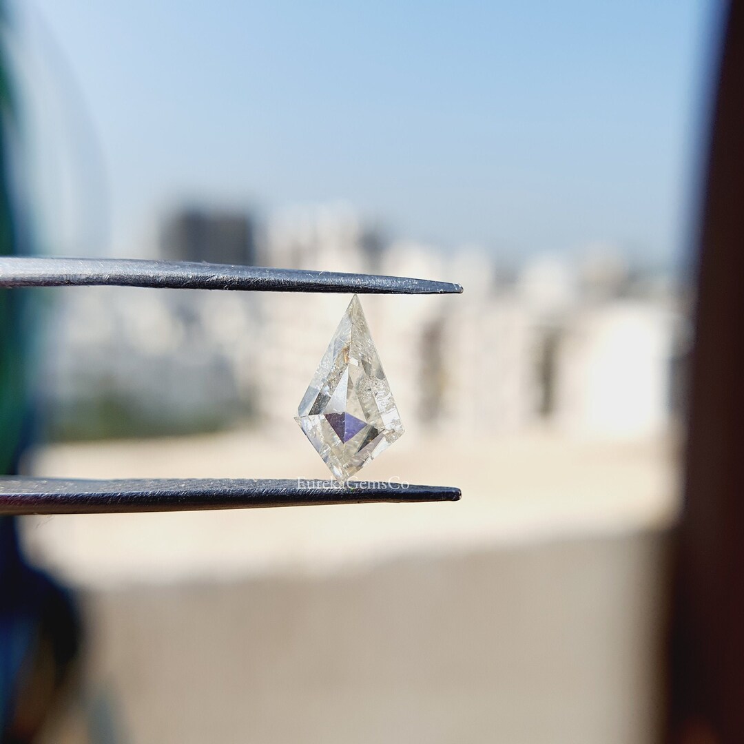 Fancy Kite Shape 0.88 CT| Geometric Shape Moissanite| Loose Kite Cut ...