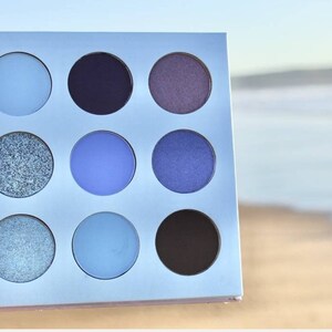The Seashell Eyeshadow Palette - Etsy
