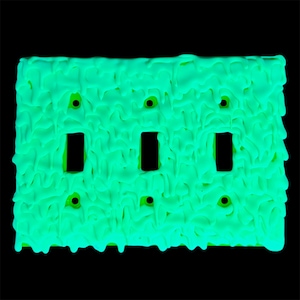 Neon Green Slime Drip Light Switch Cover | UV Blacklight Reactive ...