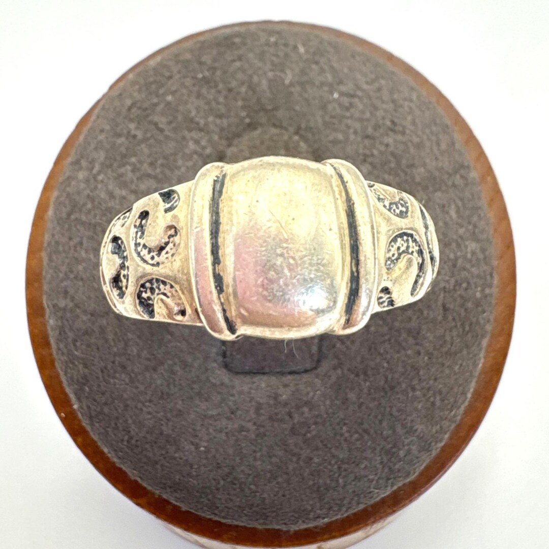 VTG Sterling Silver 925 Dome Scroll Design Tapered Band Statement Ring ...