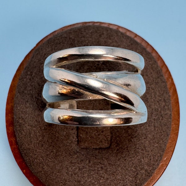 Overlapping Ring - Etsy