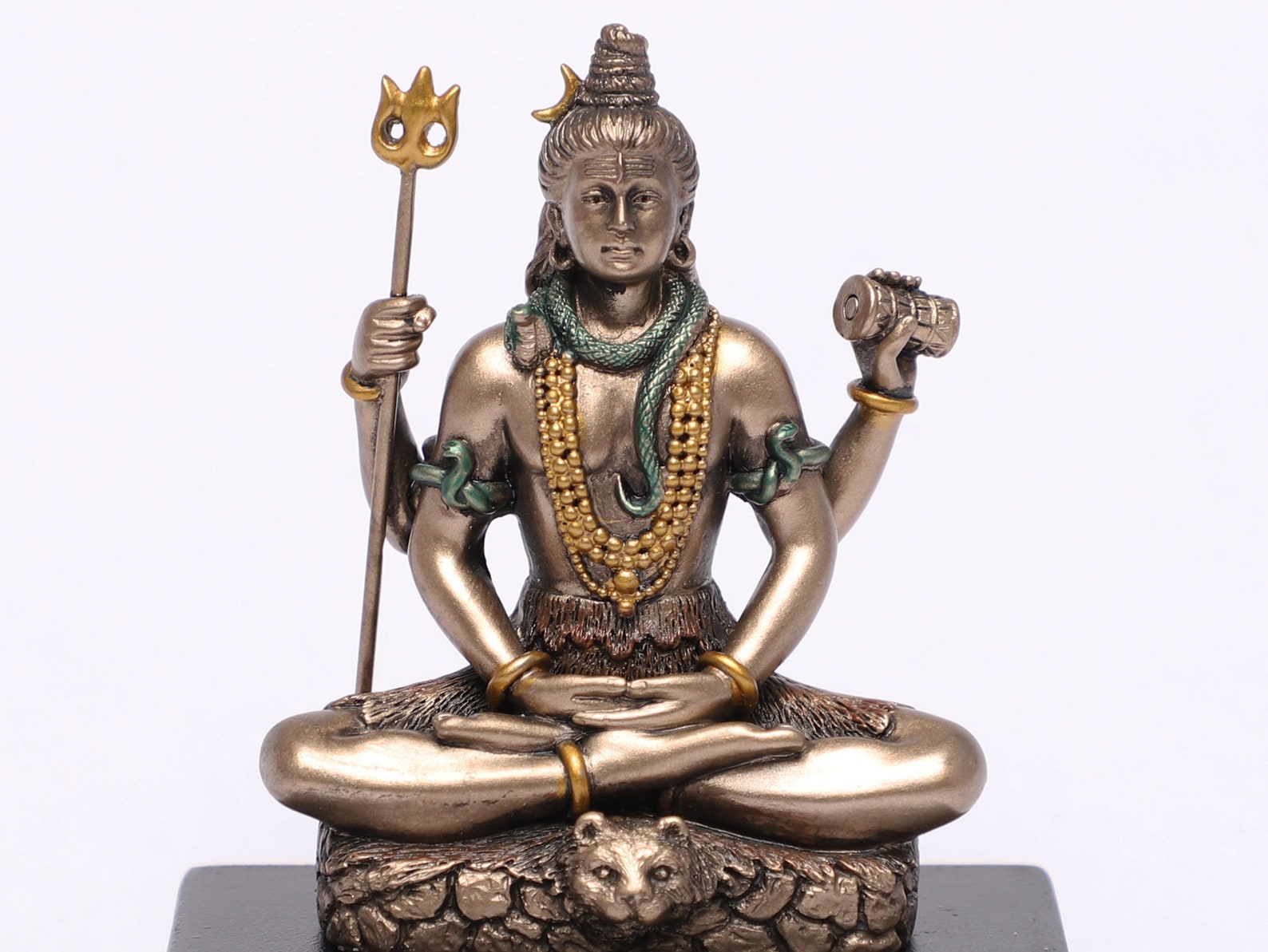 Lord Shiva Statue, Small Size Mahadev Idol for Car, Adiyogi Shiva ...