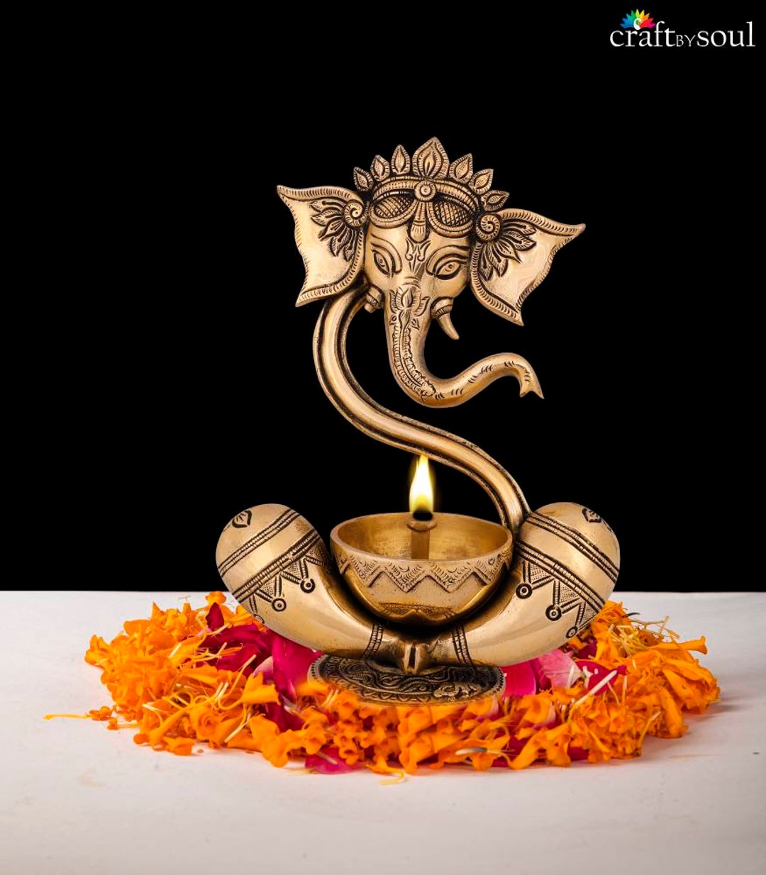 Brass Ganesh Diya, Home Temple Diya, Handmade Oil Lamp, Oil Dia, Indian ...
