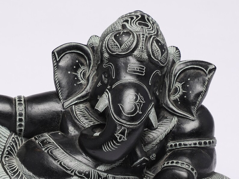 Lord Ganesha Statue,7 Inch Sleeping Ganesh Statue,black Oddisa Stone ...