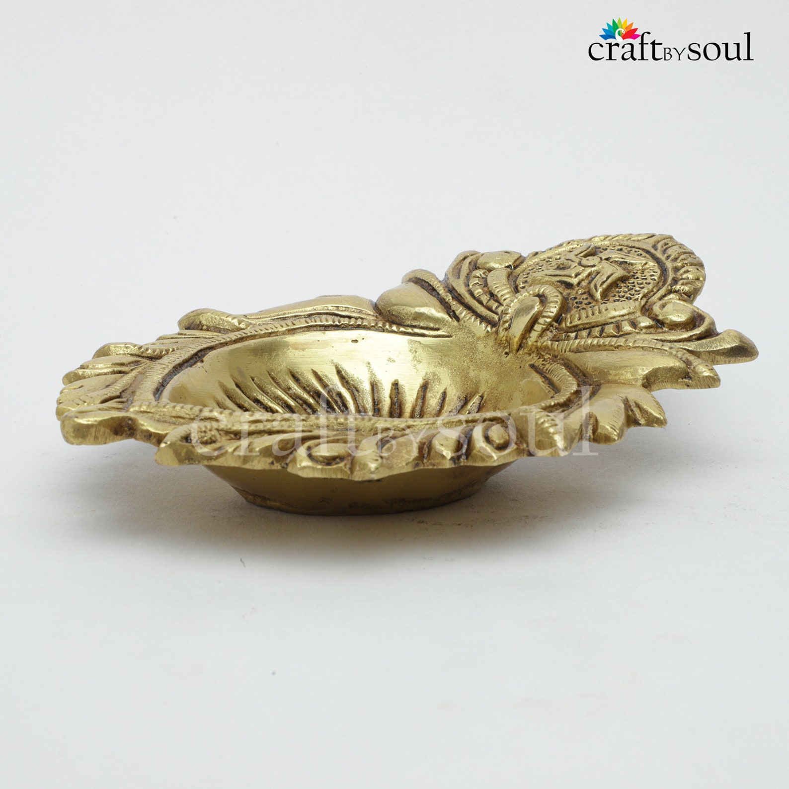 Brass OM Diya, Home Temple Diya, Handmade Oil Lamp, Oil Dia, Indian ...