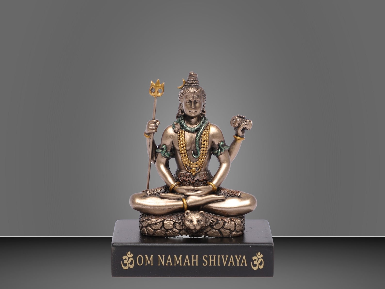 Lord Shiva Statue, Small Size Mahadev Idol for Car, Adiyogi Shiva ...