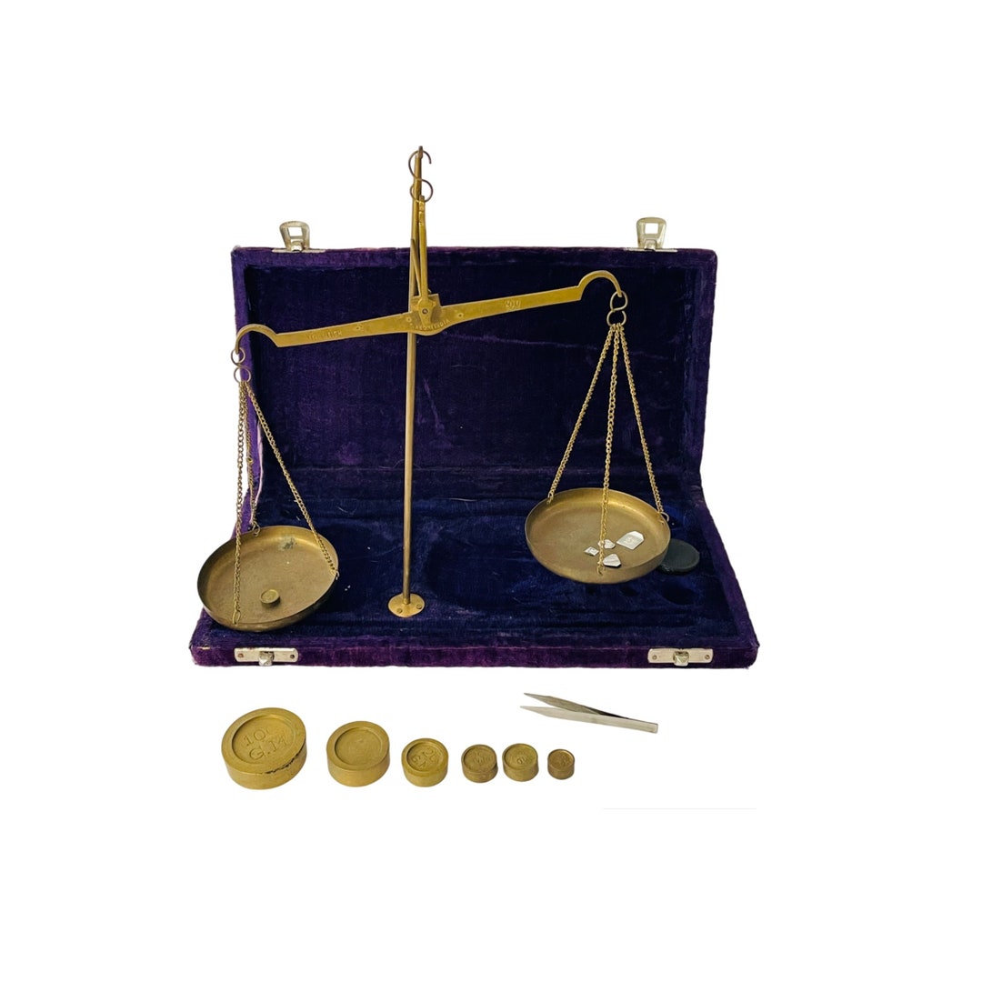 Vintage Jewelry Balance Scales Velvet Box , Portable Brass Apothecary ...