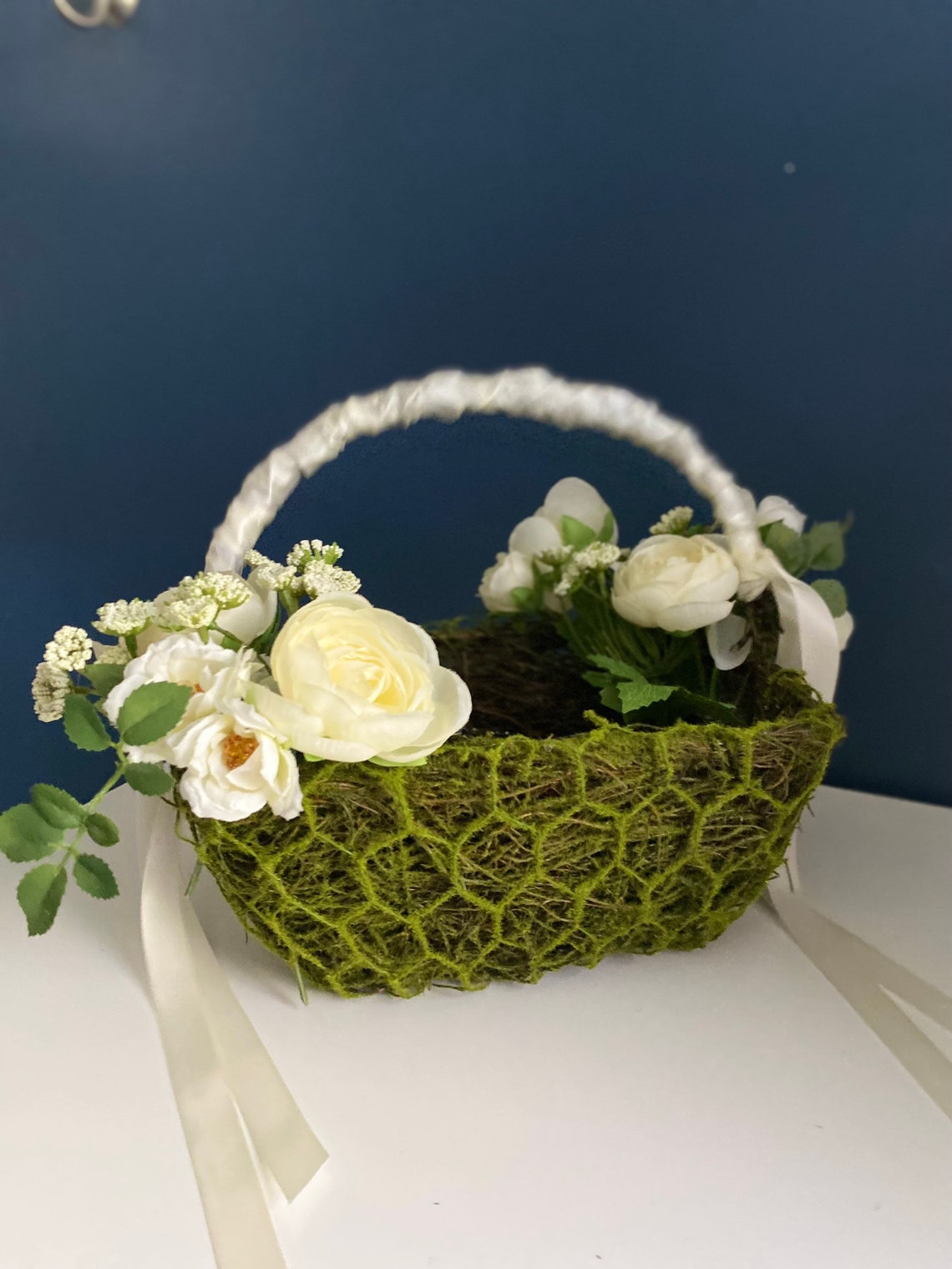 Cream Flower Girl Basket. Wedding Decor. Rustic Wedding. - Etsy