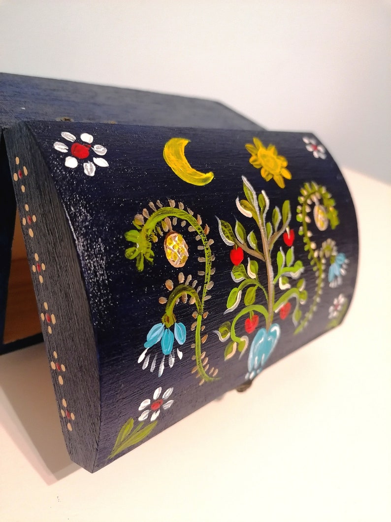 Eastern European Painted Wooden Box, Keepsake Memory Box, Wooden Memory ...