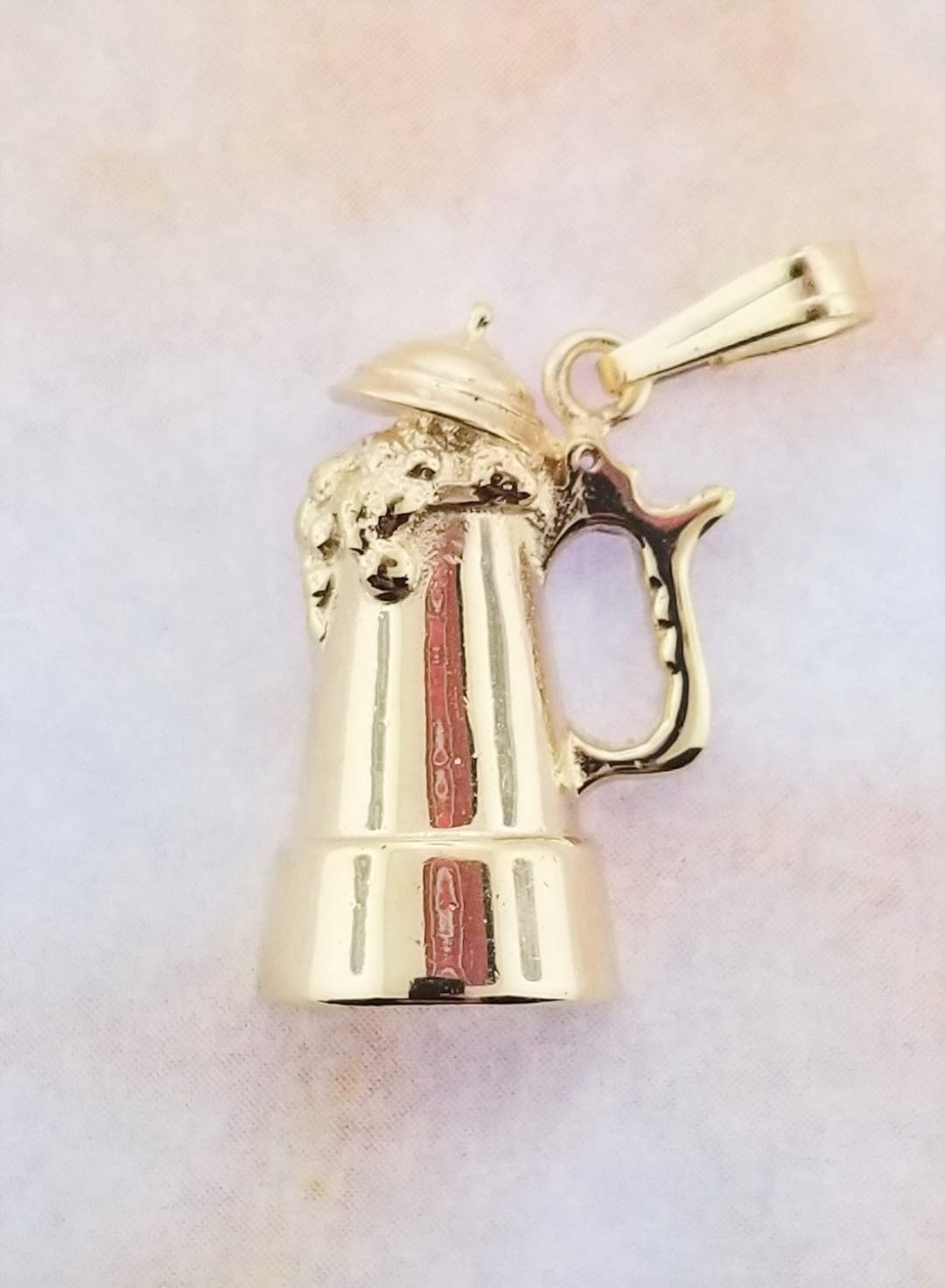 14k Yellow Gold Beer Mug Charm - Etsy España