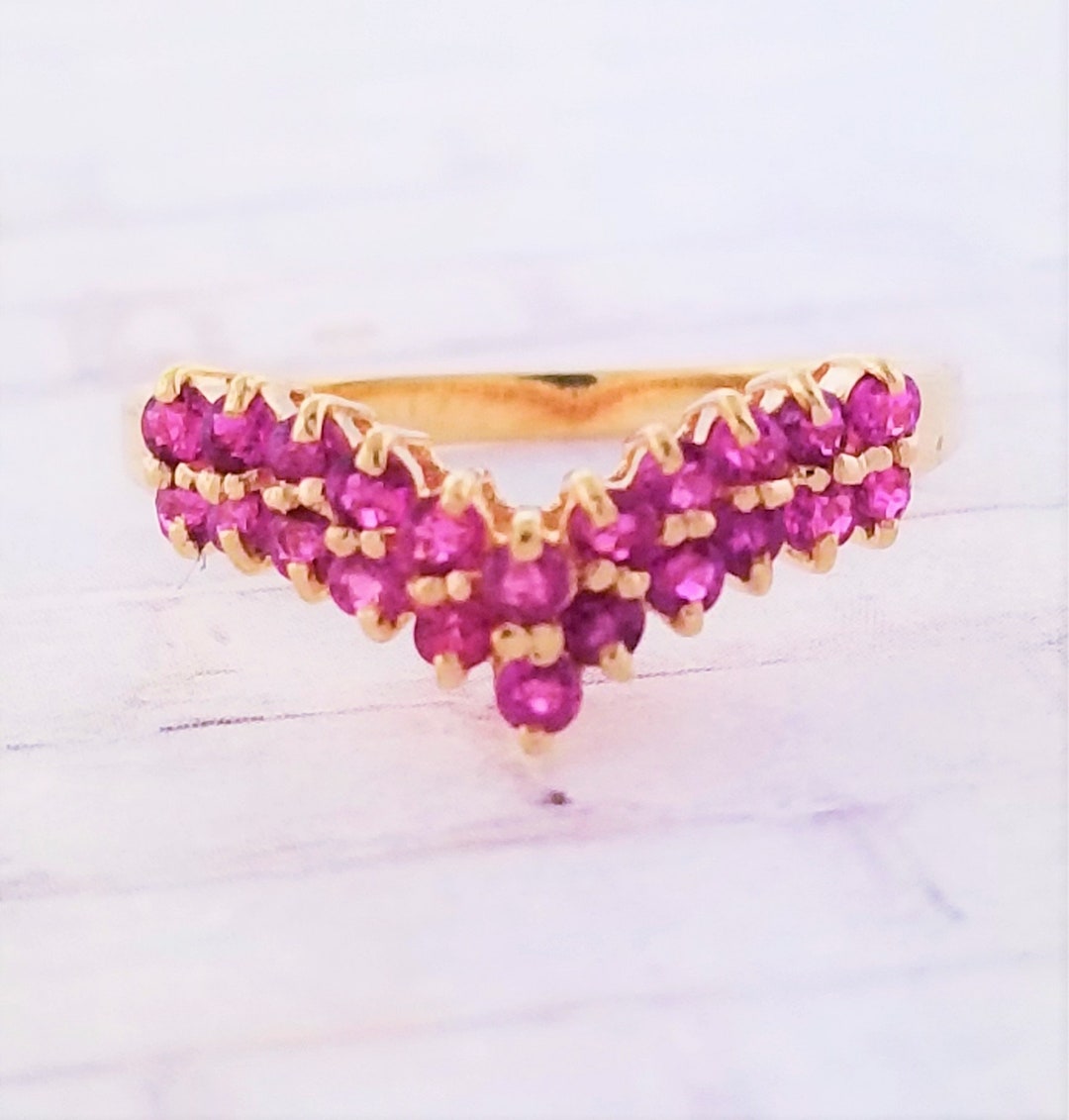 14k Yellow Gold Vintage Chevron Ruby Ring - Etsy