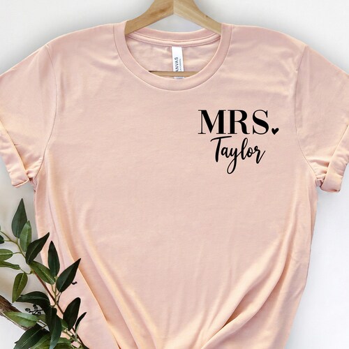 Mrs Shirt Bridal Shower Gift Wedding Gift Bride Gift | Etsy