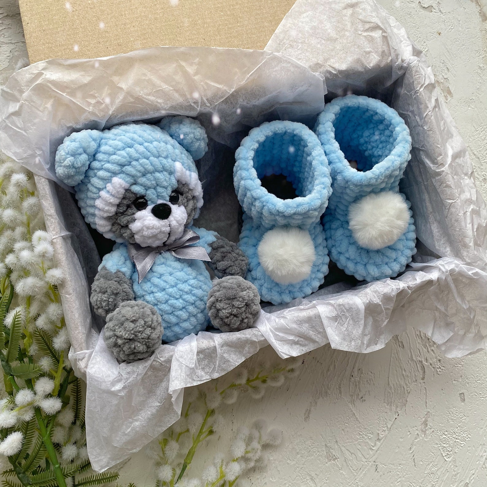 Raccoon Crochet Pattern and Plush Booties With Pompoms - Etsy