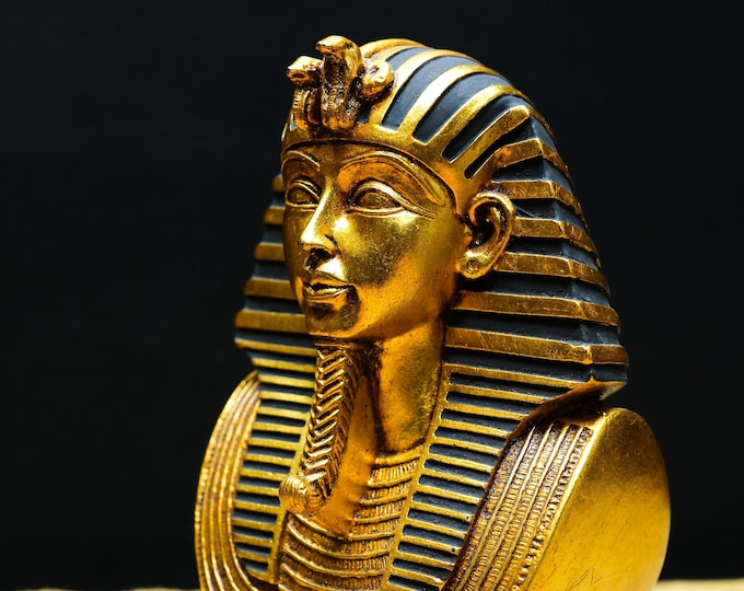 Spectacular King Tutankhamun king Tutankhamun's Statue Handcrafted ...