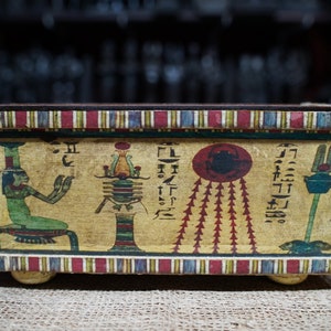 Senet Board Game in Ancient Egypt, Scene of Ancient Egyptian Pharaohs ...
