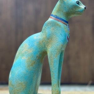 Ancient Egyptian Goddess Bastet Statuette , Ancient Egyptian Cat ...