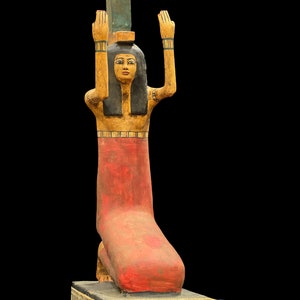 Ancient Egyptian Goddess Isis Kneeling Statue, Isis Statue With Magic ...