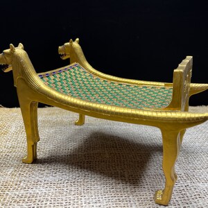 Hippopotamus Bed, Hippopotamus Statue With Amazing Gold Leaf - Made in ...