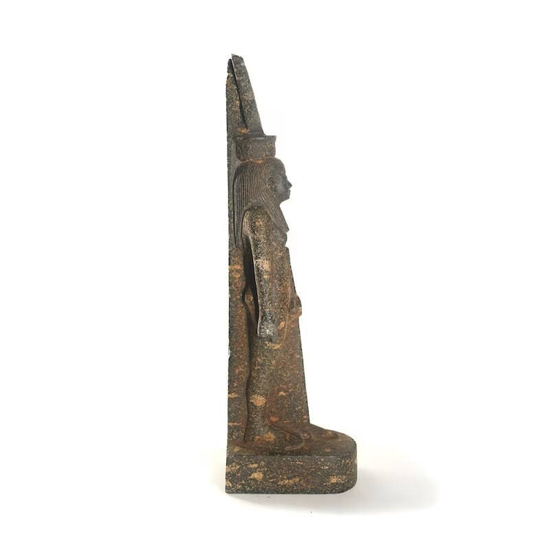 Egyptian Goddess Isis Statue With the Lotus Flower. Egyptian Sculpture ...