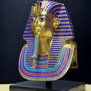 Egyptian Replica King Tutankhamun Mask the Powerful King - Etsy