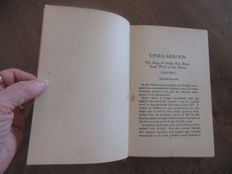 1936 Vinegarroon the Saga of Judge Roy Bean the Law West of - Etsy