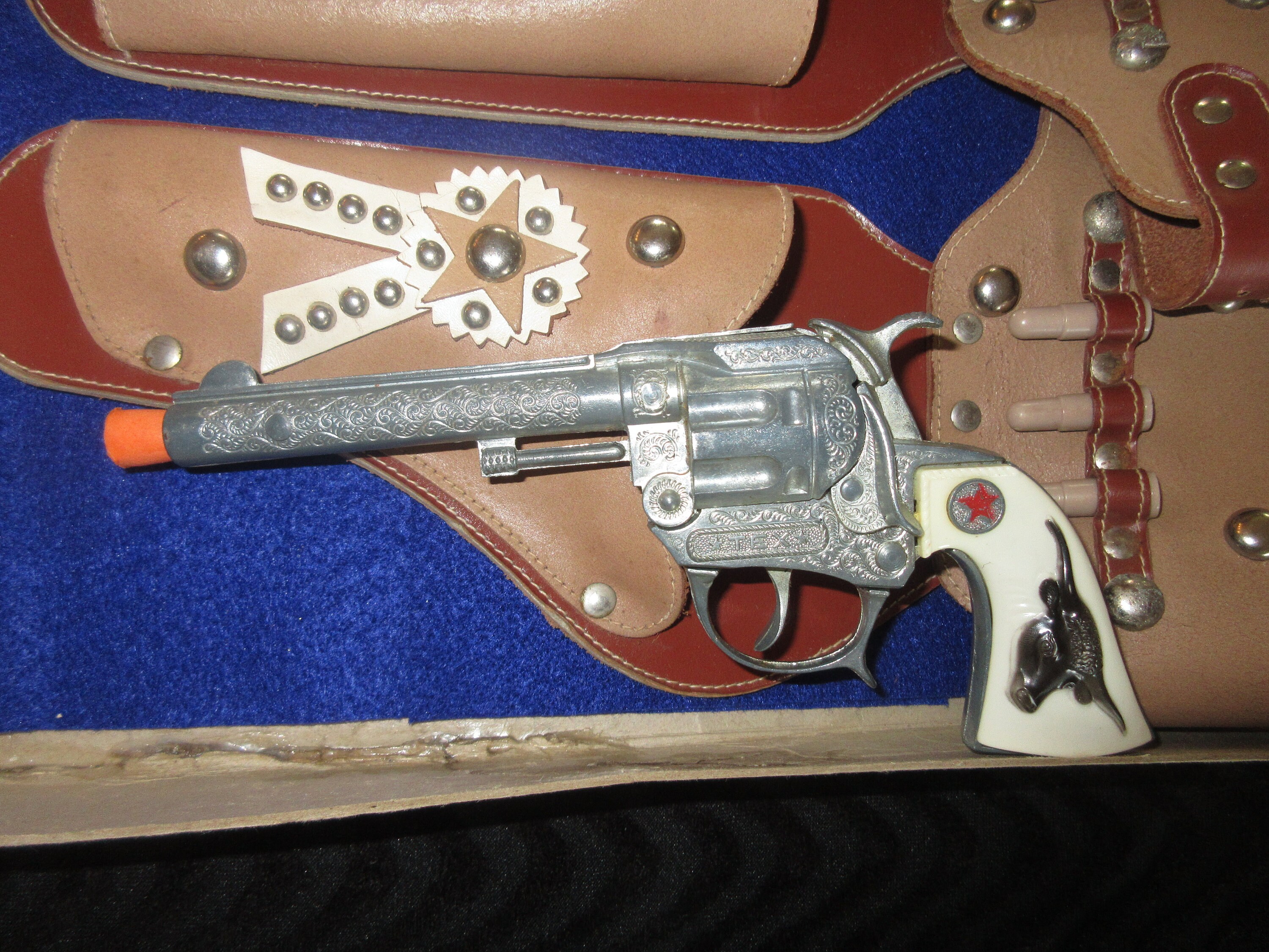 TOY REPLICA Pretend Vintage Old West Cowboy Cap Gun Set - Etsy