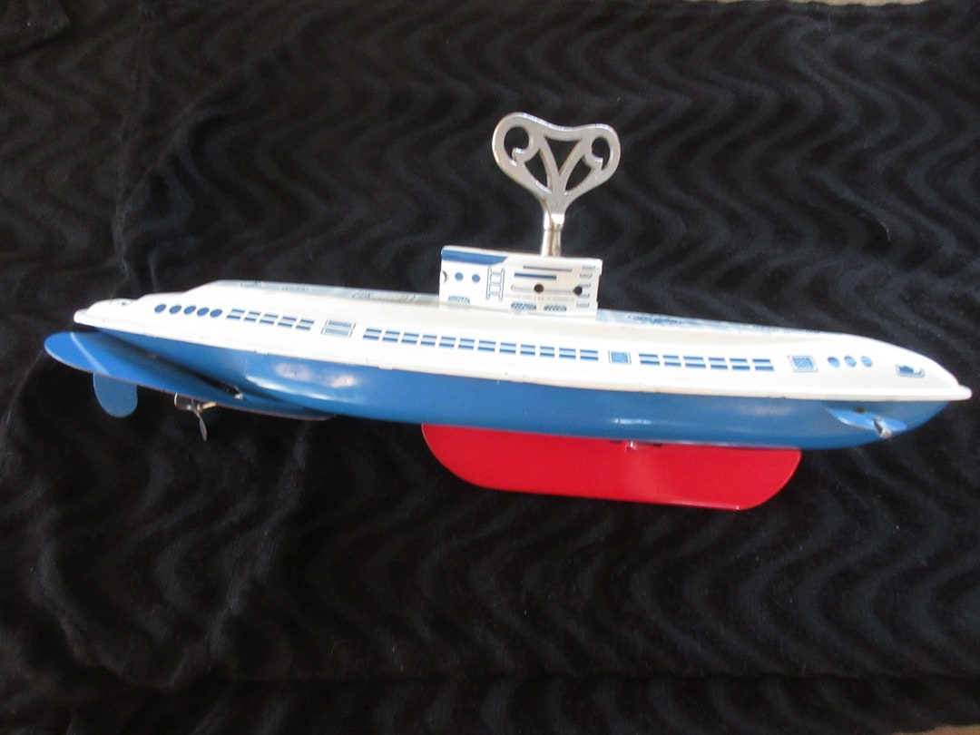 Vintage 1940's - 1950's WOLVERINE Key Windup Tin Litho Toy Boat ...