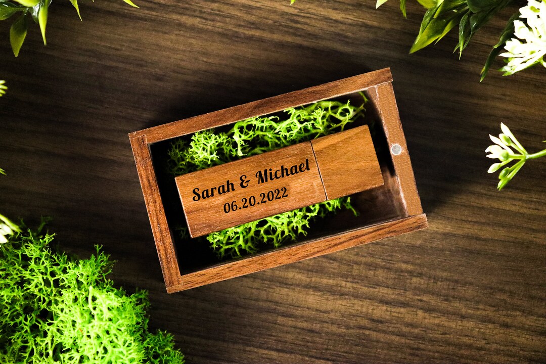 Thin Walnut USB Flash Drive & Wooden USB Box Set - Custom Engraved USB ...