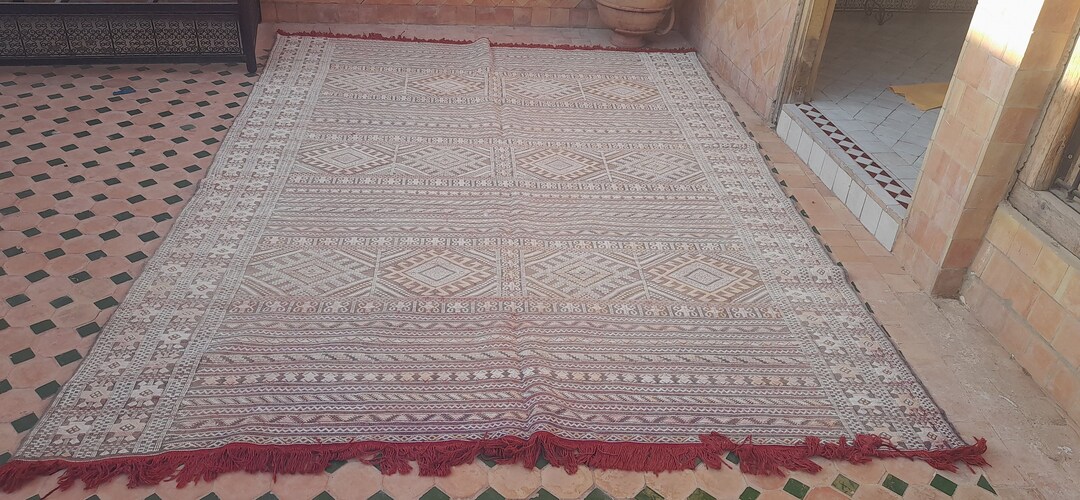 Moroccan Rug Tribal Kilim Middle Atlas Vintage Hanbel Berber Zayan ...