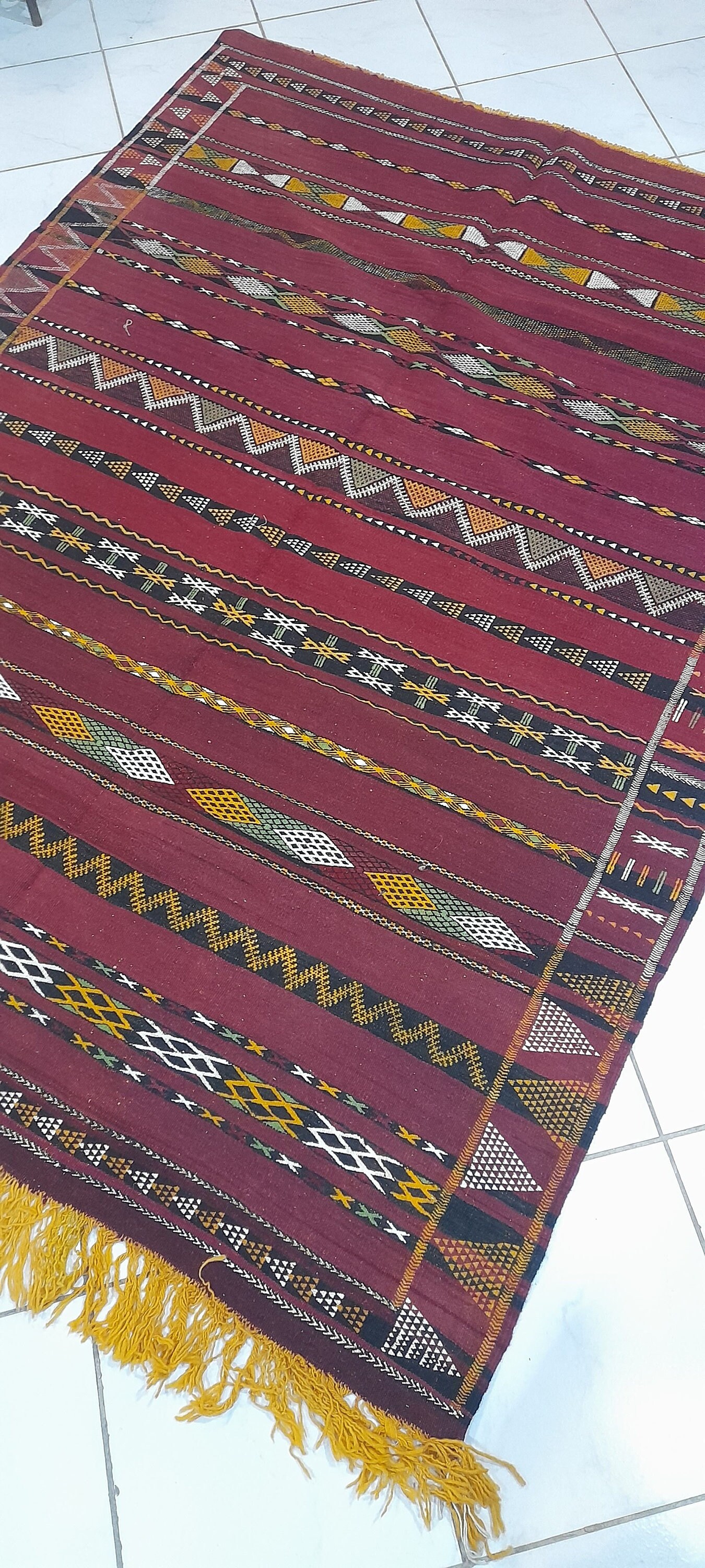 Moroccan Rug Tribal Kilim Middle Atlas Vintage Hanbel Berber Zayan ...