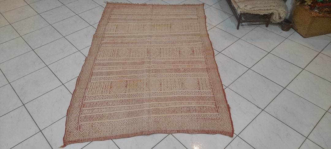 Vintage Berber Kilim Rug: Moroccan Wool Hanbel, Geometric Design ...