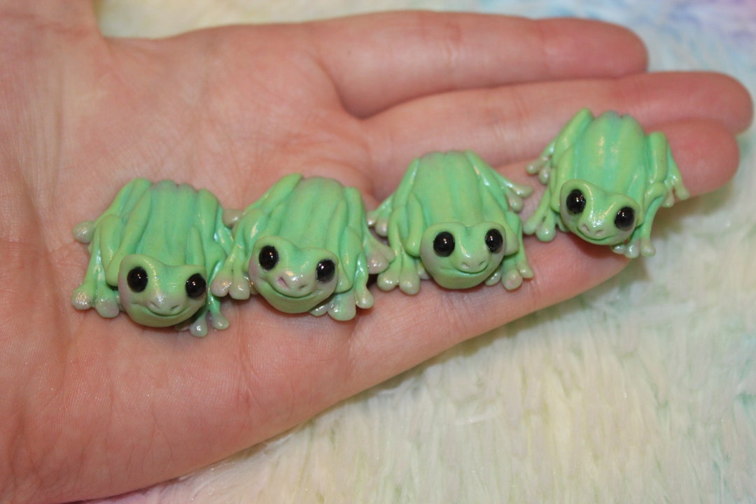 Pocket Frogs miniature Frog Figurines - Etsy