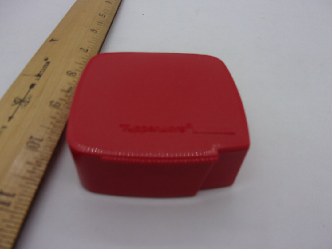 Vintage Tupperware Label Dispenser, Red, With Labels - Etsy