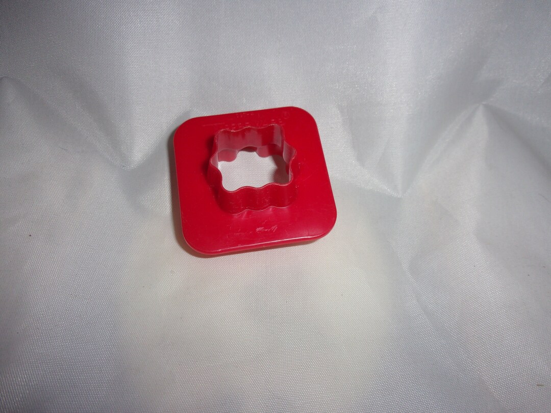Vintage Tupperware Cookie Cutter - Etsy