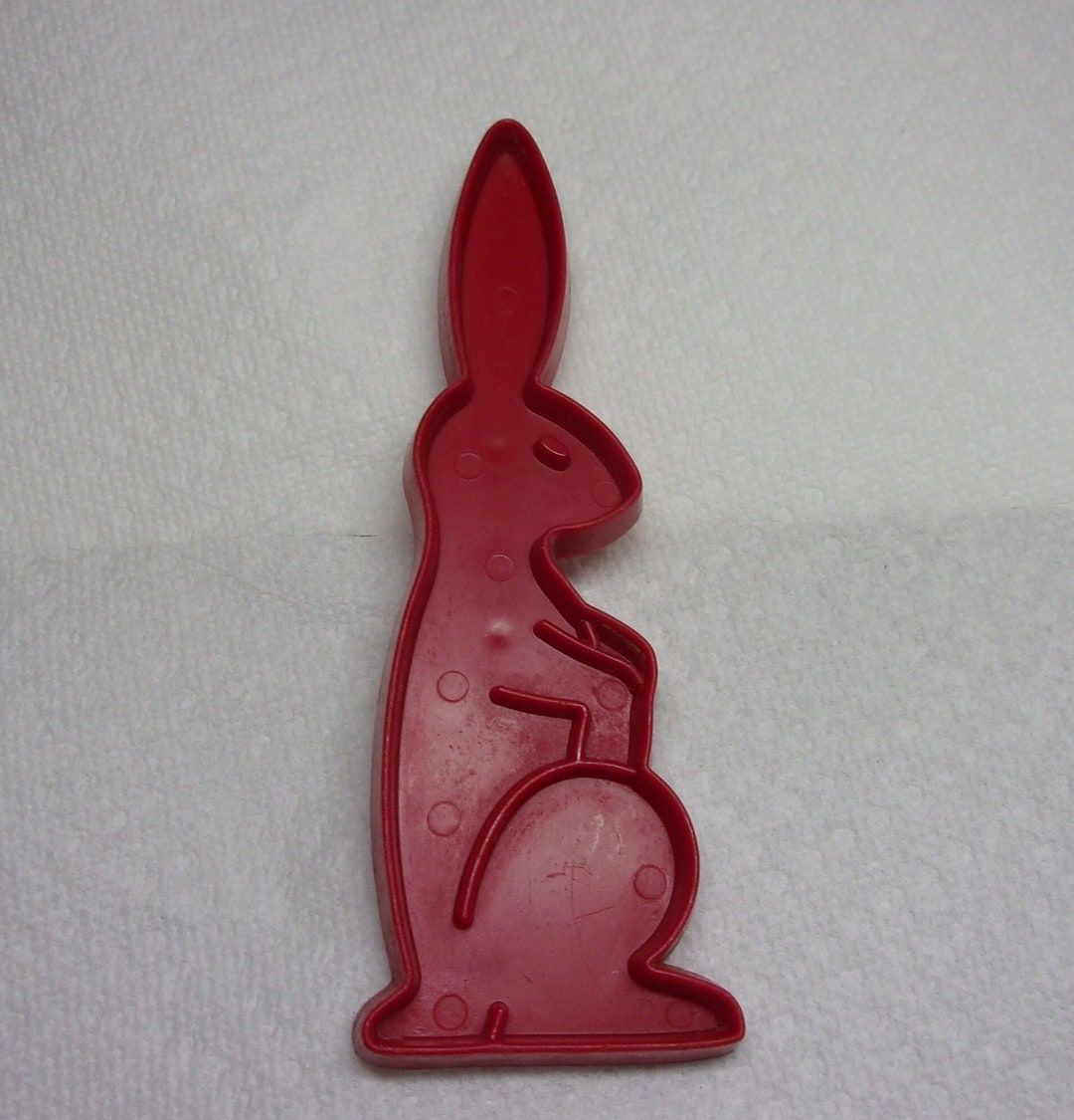 Vintage Tupperware Bunny Cookie Cutter - Etsy