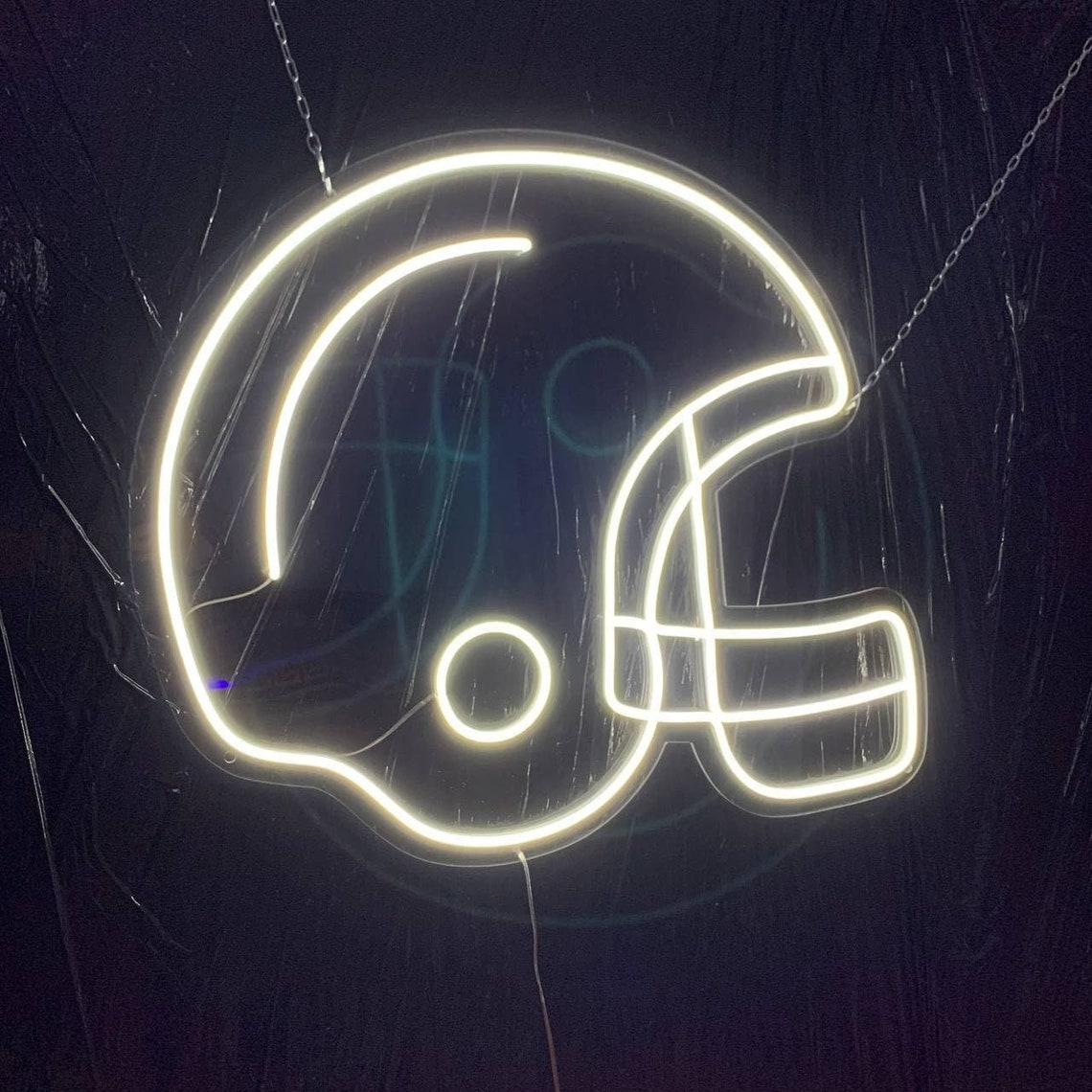 Football Helmet Neon Sign – LED Wall Light for Sports Bar, Game Room ...