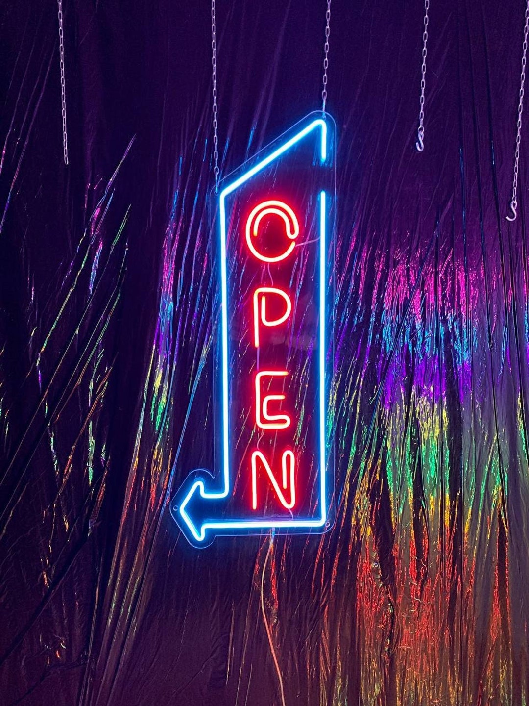 Open Vertical Neon Lamp Sign for Business, Cafe, Restaurant. Open Neon ...