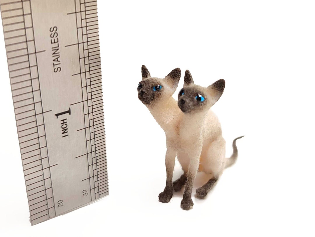 Mini Fluffy Cat, Double Headed Artisan Pet in 1:12 Twelfth Scale for ...