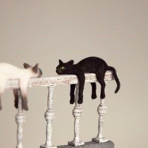 Miniature Cat, Railing Artisan Pet in 1:12 Twelfth Scale for Doll House ...