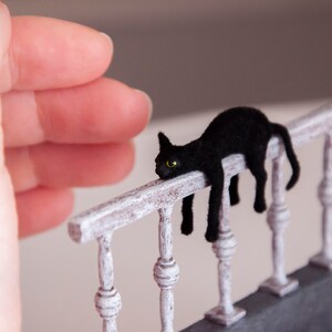 Miniature Cat, Railing Artisan Pet in 1:12 Twelfth Scale for Doll House ...