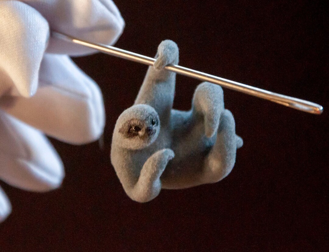 Miniature Doll House Hanging Sloth. Pet in 1:12 Twelfth Scale for Doll ...